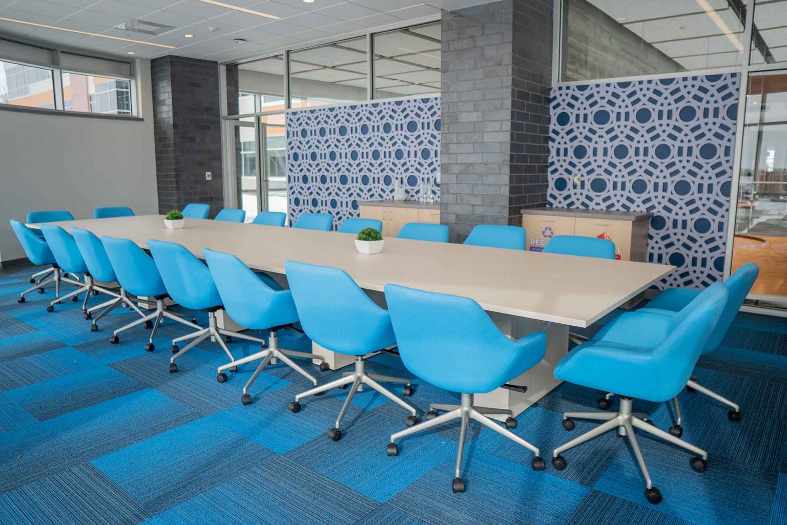 Melina Executive - Encore Seating