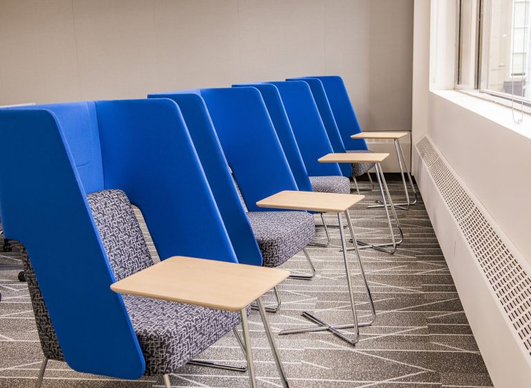 Cielo® Pull-Up Tables - Encore Seating