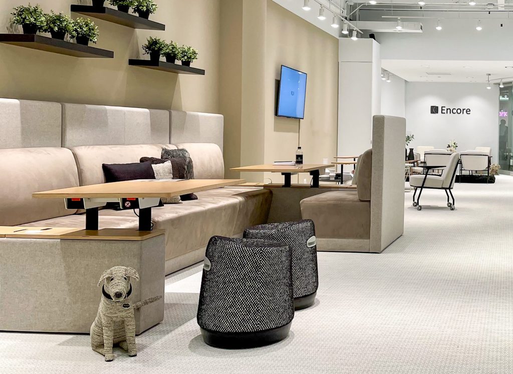 NeoCon Showroom - Encore Seating
