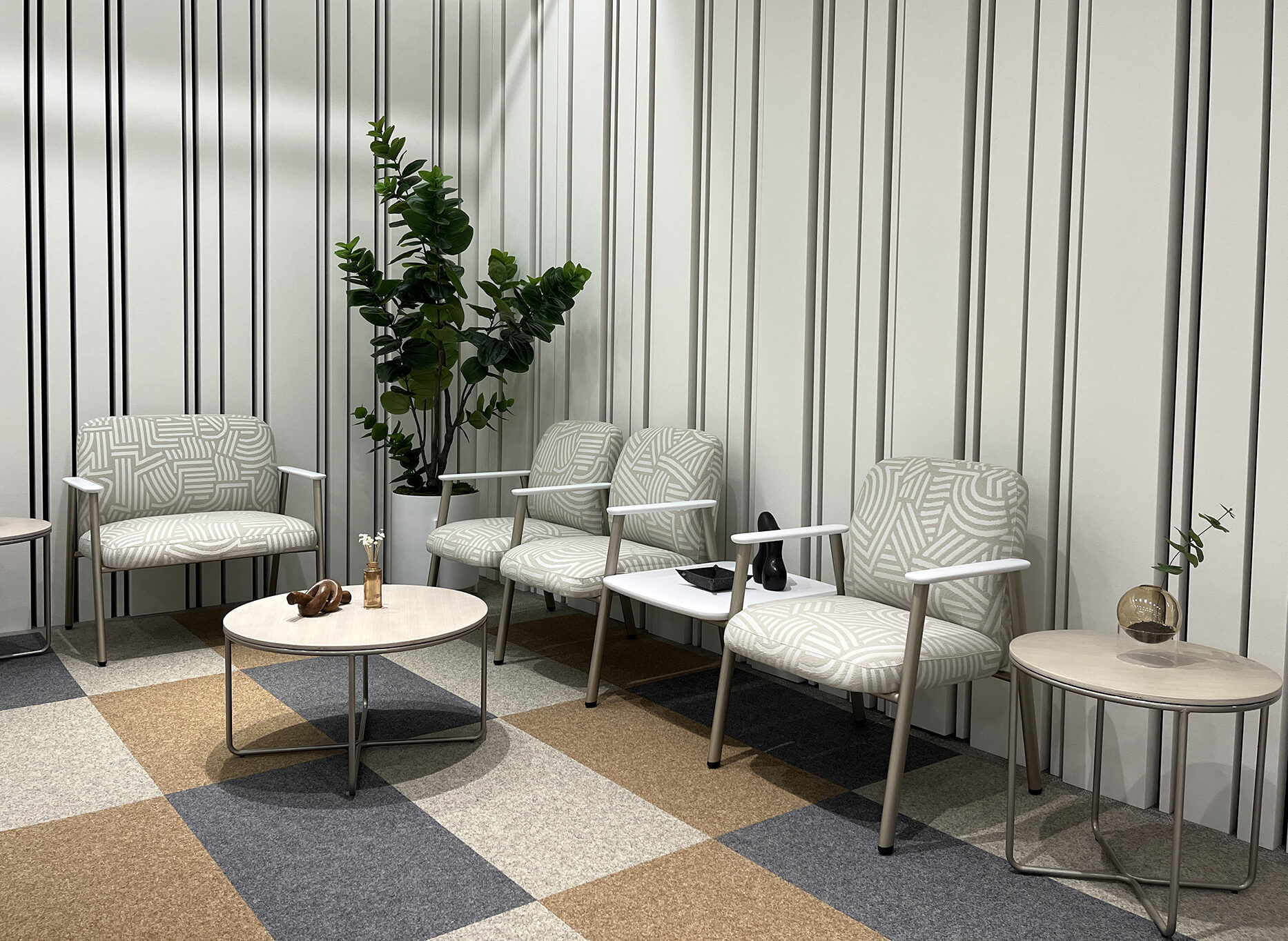 Encore Seating - Leading provider of seating & table products for ...