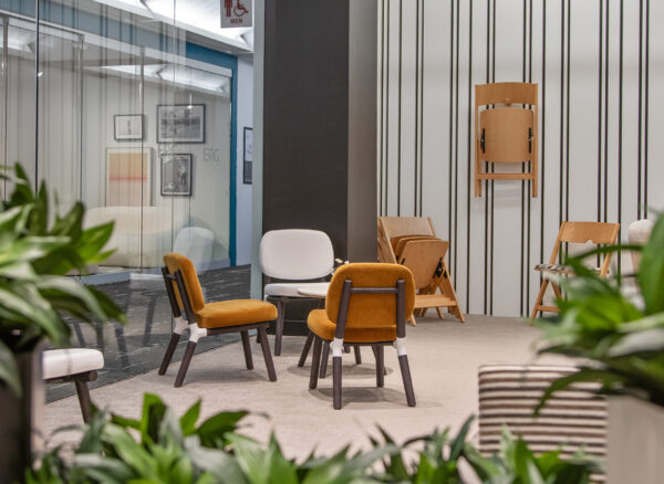 Encore Seating - Leading provider of seating & table products for ...