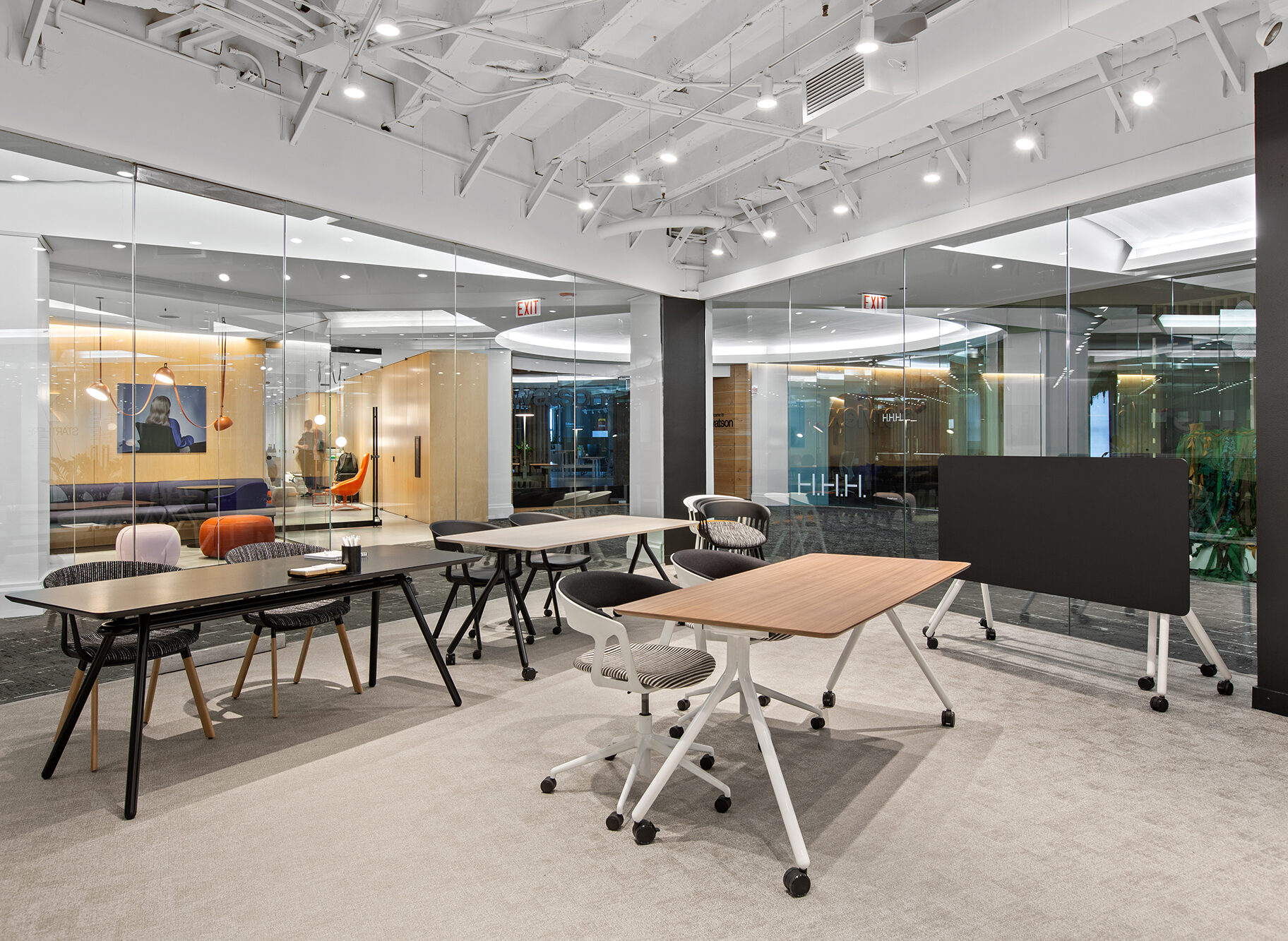 Encore Seating - Leading provider of seating & table products for ...