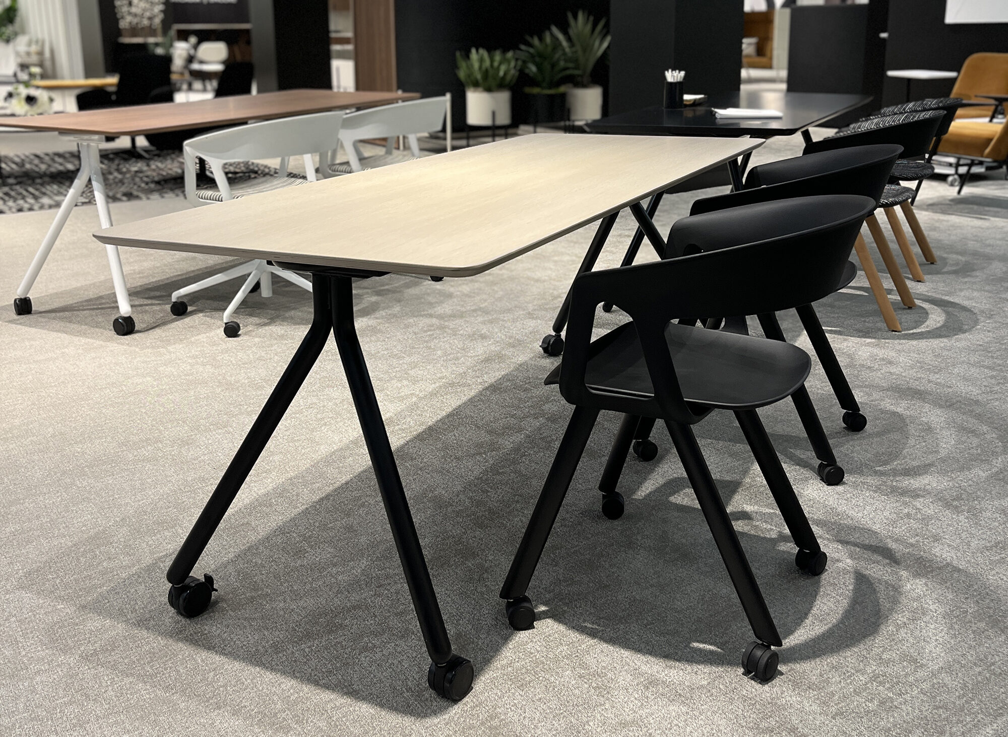 Encore Seating - Leading provider of seating & table products for ...